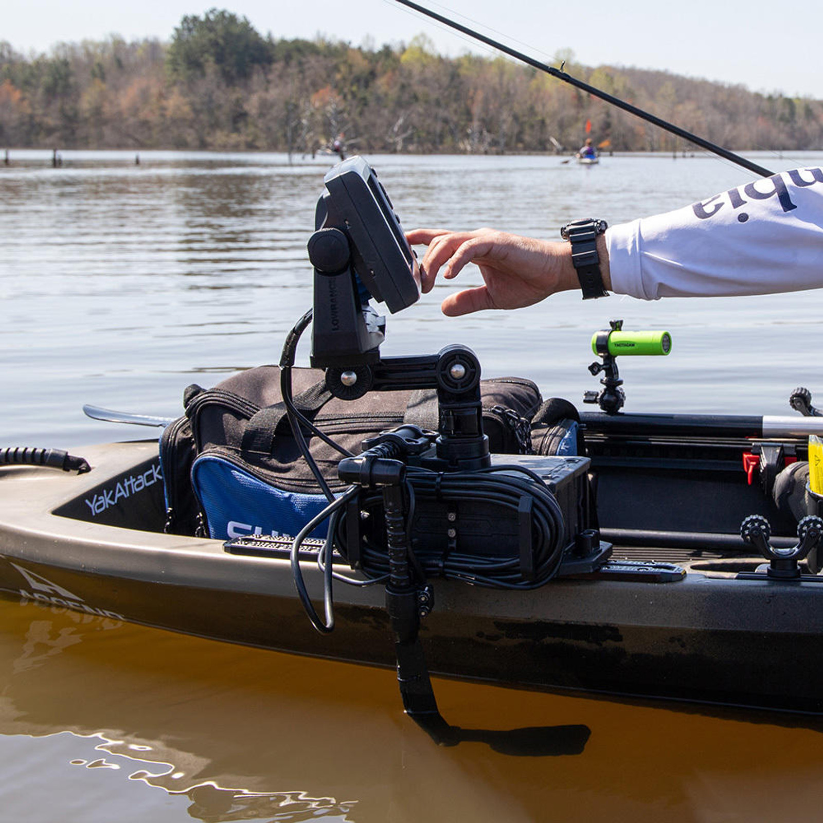 How to Install Yakattack Fish Finder Mount: Step-by-Step Guide ...
