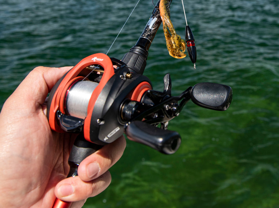 How to Spool a Baitcasting Fishing Reel: Expert Tips & Tricks ...